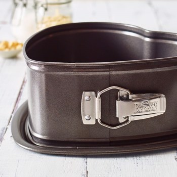 Hjerteformet springform med ekstra høj kant - Birkmann